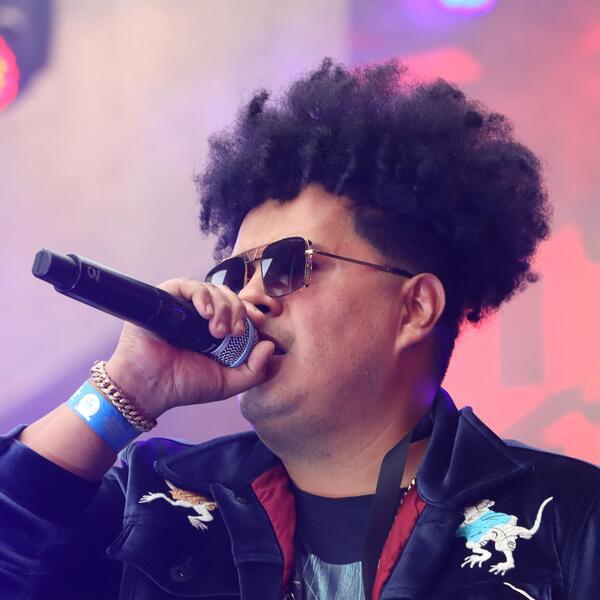 Big Metra Tickets & 2025-2026 Concert Tour Dates | SeatGeek.ca