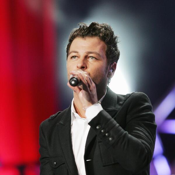 Christophe Mae Tickets & 2026 Concert Tour Dates | SeatGeek.ca