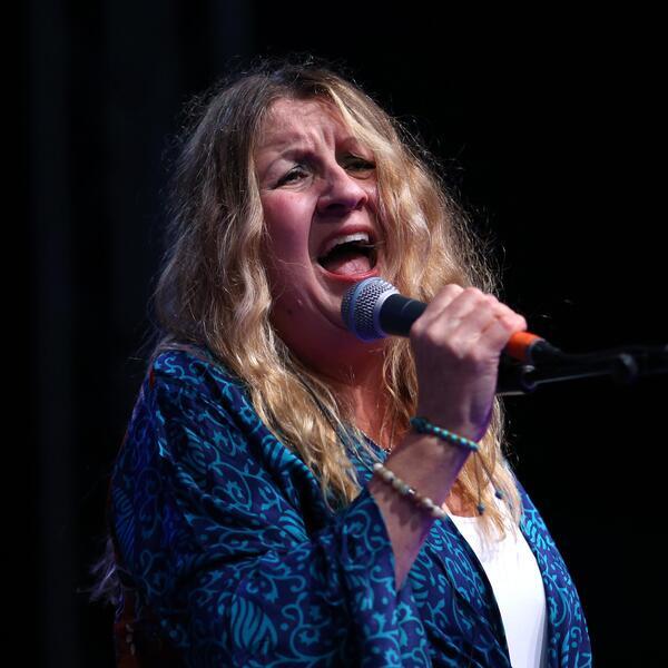 Deborah Bonham Tickets & Concert Tour Dates 2024-2025 | SeatGeek.ca