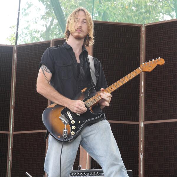 Eli Cook Tickets & 2025-2026 Concert Tour Dates | SeatGeek