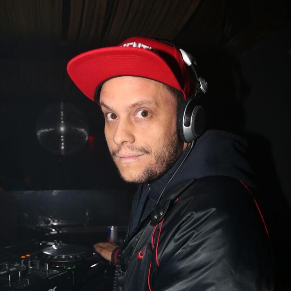 Eli Escobar Tickets & 2025-2026 Concert Tour Dates | SeatGeek