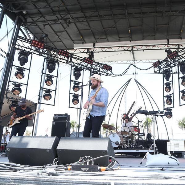 Elliot Root Tickets & 2025 Concert Tour Dates | SeatGeek.ca