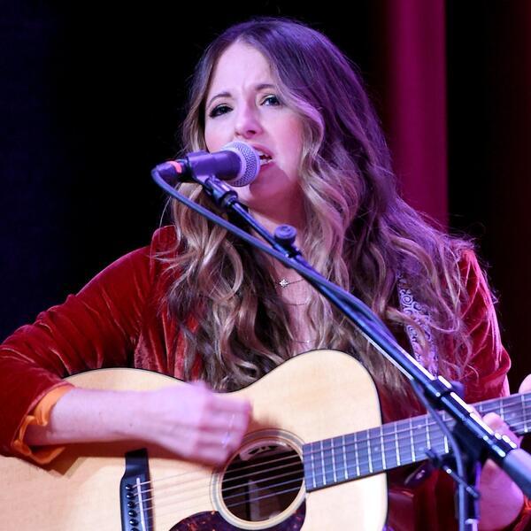 Emily Hackett Tickets & 2025 Concert Tour Dates | SeatGeek.ca