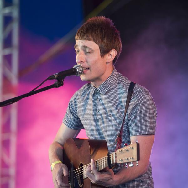 Gerry Cinnamon Tickets & 2026 Concert Tour Dates | SeatGeek.ca