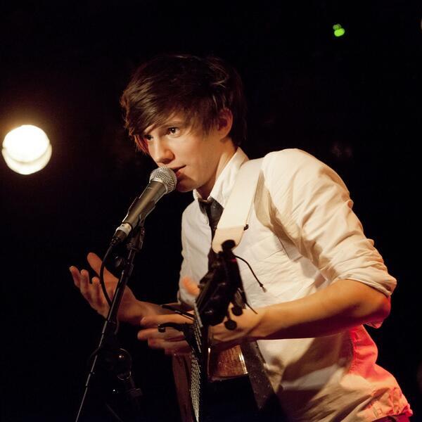 Joe Brooks Tickets & 2025-2026 Concert Tour Dates | SeatGeek.ca