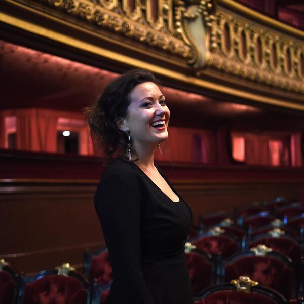 Julie Fuchs Tickets & 2025 Concert Tour Dates | SeatGeek.ca
