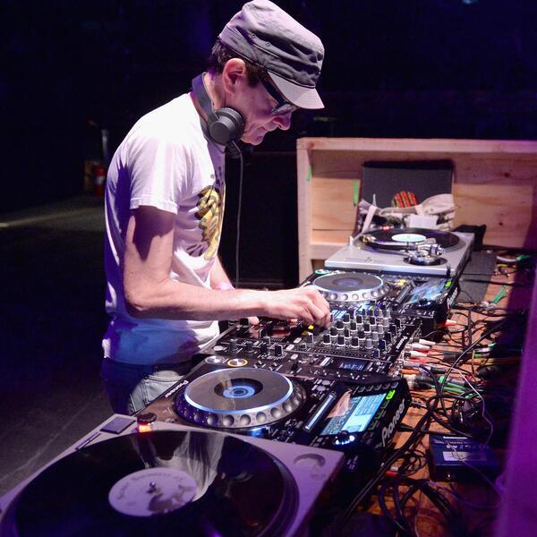 Justin Strauss Tickets & 2025 Concert Tour Dates | SeatGeek.ca