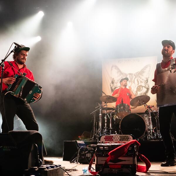 Le Winston Band Concert Parking Passes | SeatGeek