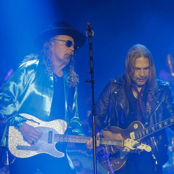 MANA Tickets & 2025 Concert Tour Dates | SeatGeek.ca