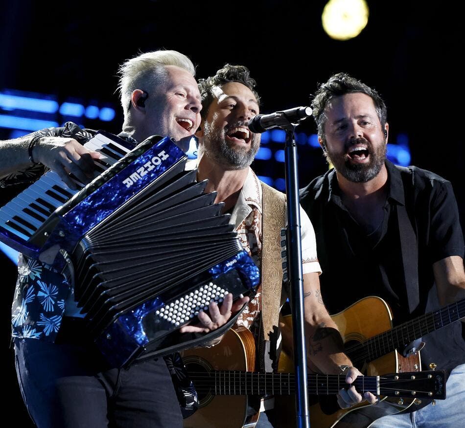 The Colosseum at Caesars Windsor Seating Chart & Seat Views | SeatGeek