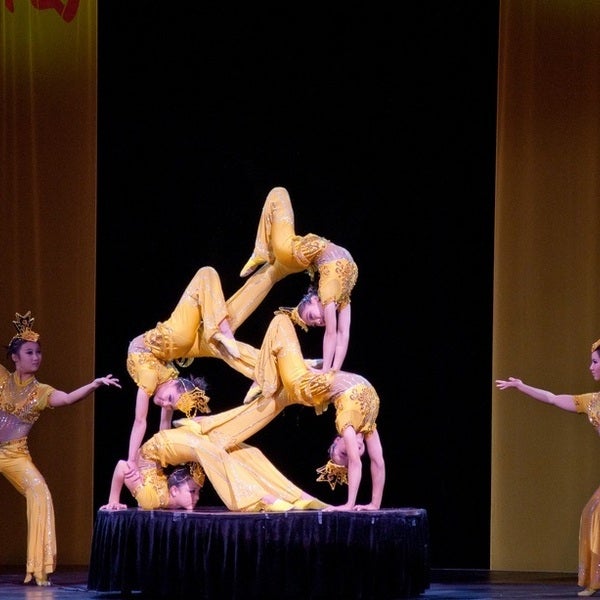 Peking Acrobats Tickets | 2025-2026 Peking Acrobats Tour Dates | SeatGeek