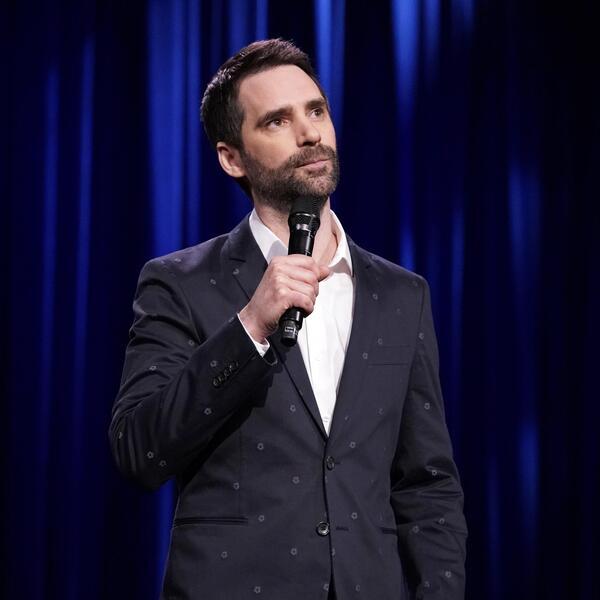 Phil Hanley Tickets & 2025-2026 Tour Dates | SeatGeek.ca