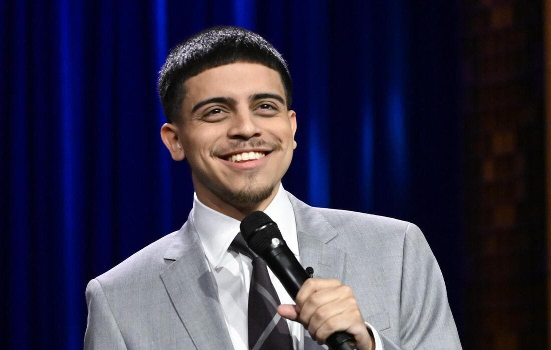 Chicago Comedy Tickets 2025-2026 | SeatGeek