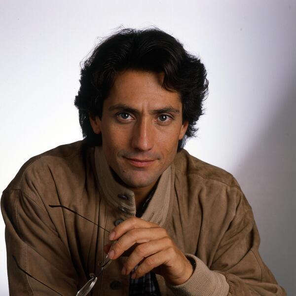 Robert Dubac Tickets | 2025-2026 Tour Dates | SeatGeek