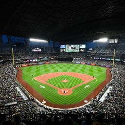 Seattle Mariners Premium Seating | SeatGeek