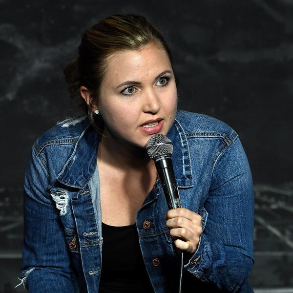 Taylor Tomlinson tickets in Indianapolis (Clowes Memorial Hall) - Oct ...