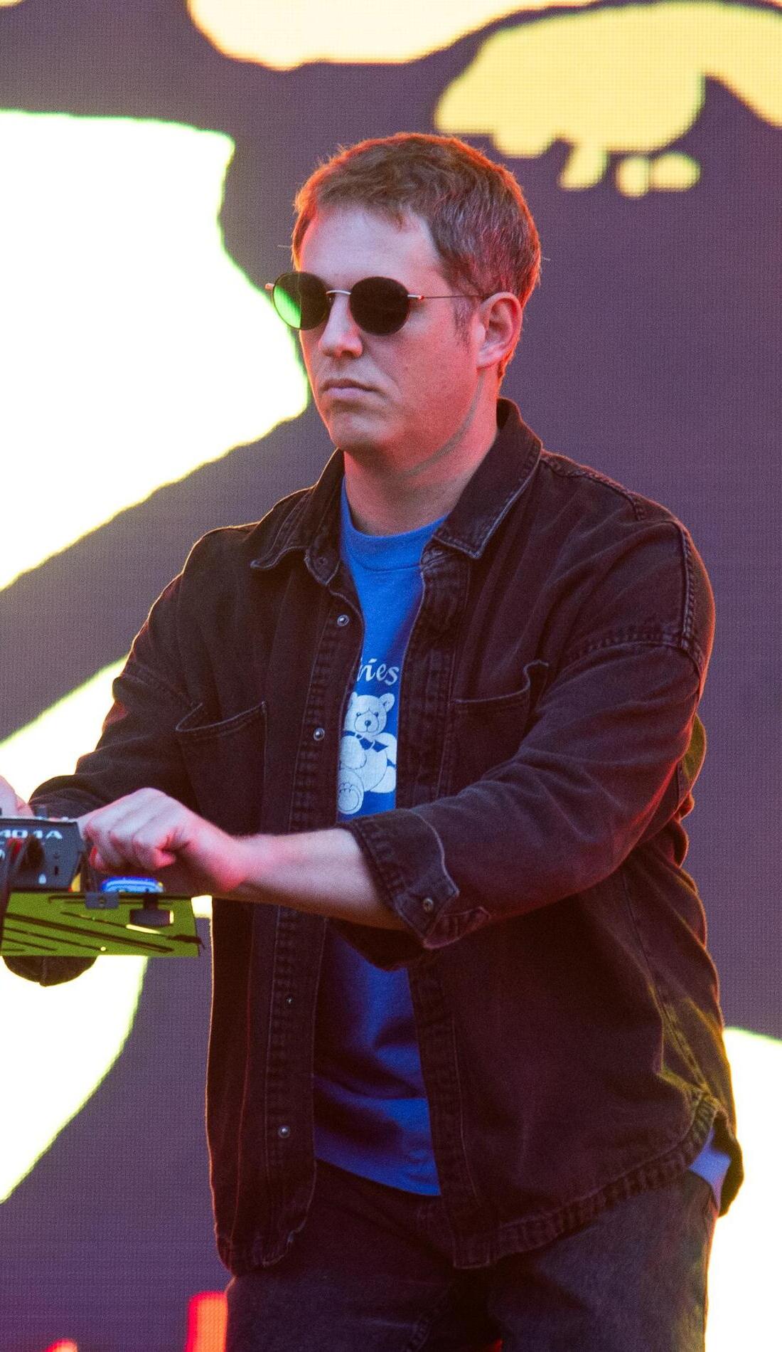 TV Girl Tickets & 2025 Concert Tour Dates | SeatGeek