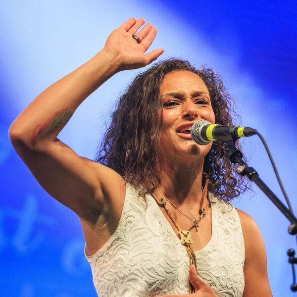 Vanessa Collier Tickets & 2025 Concert Tour Dates | SeatGeek.ca