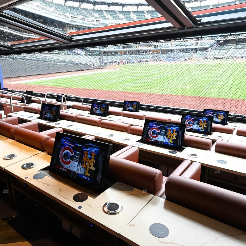 Citi Field - Section The Cadillac Club At Paysons Seat View | SeatGeek