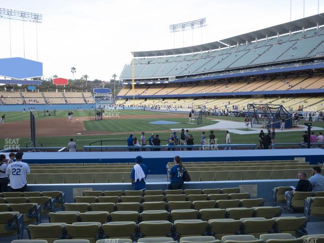Dodger Stadium - Section 9 Rs Seat View | SeatGeek