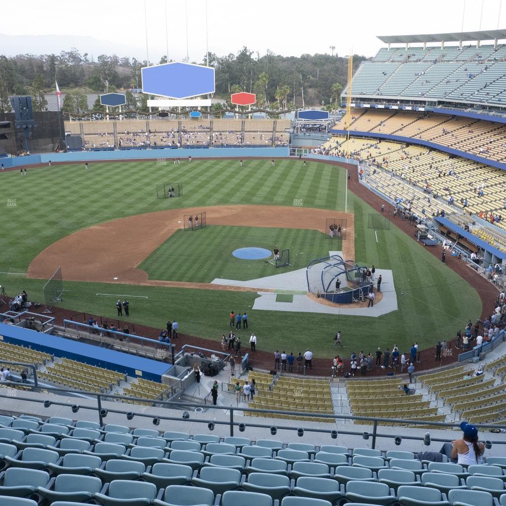 Dodger Stadium - Section 9 Rs Seat View | SeatGeek